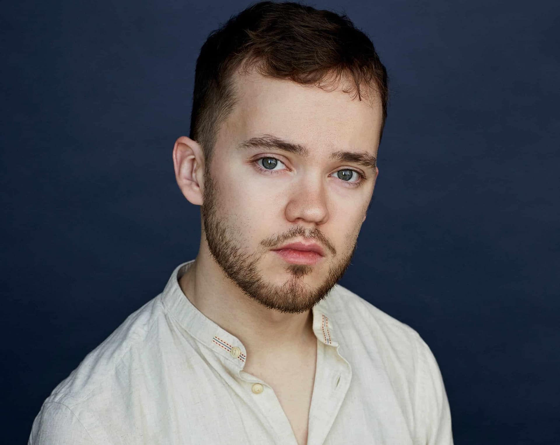 Thomas Mitchell Barnet: Locke & Key, Age, Wife, Family, Movies and Net ...
